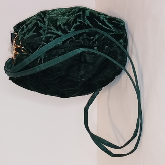 Sears | Bags | Sears Dark Green Velvet Tandem Bag Regency Collection ...